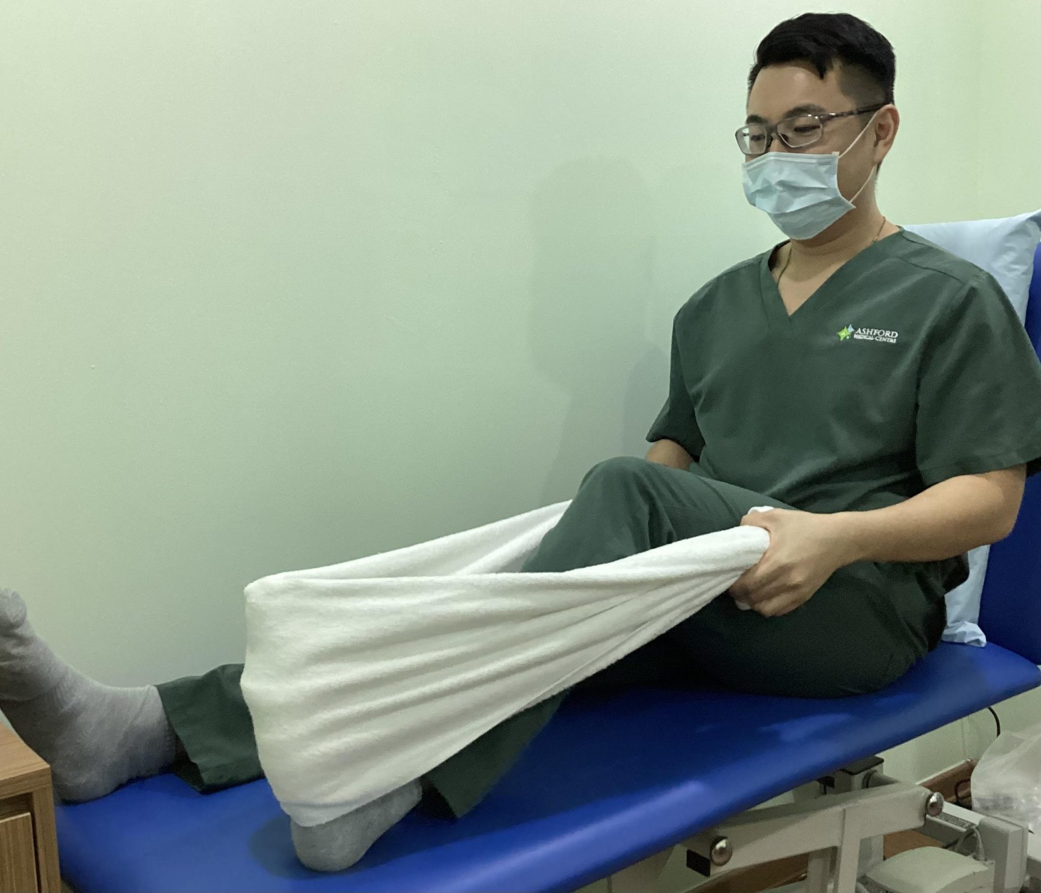 Exercising with Knee Osteoarthritis (OA) - Ashford Medical